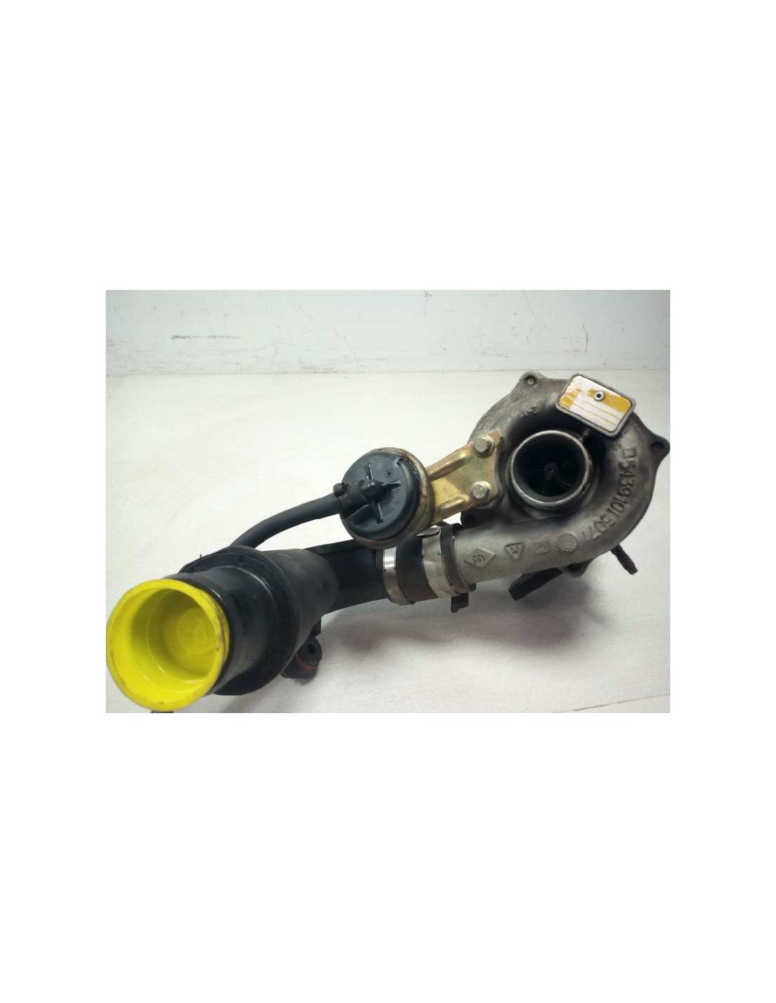 ¿Cómo funciona un turbocompresor? Partes del turbocompresor ...